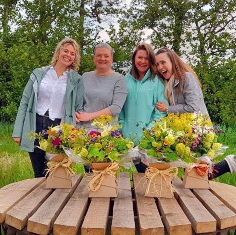 Blooming Green Flowers - Eco-friendly Wedding Flowers